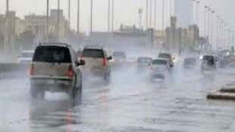 الدفاع المدني يدعو إلى توخِّي الحيطة والحذر لاحتمالية استمرار هطول