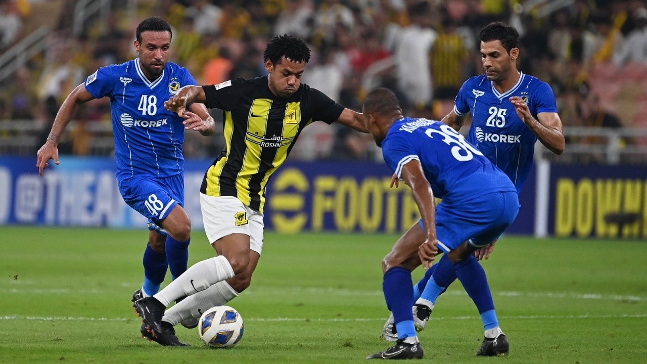 فيديو اتحاد جدة يفوز على القوة الجوية العراقي بهدف حمدالله في الوقت